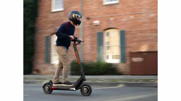How to Ride an Electric Scooter: 10 Beginner Tips + Advanced