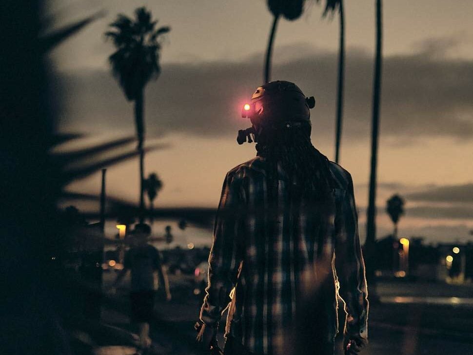 LIght Up Your Ride: How Shredlights Keep Electric Rides Safe