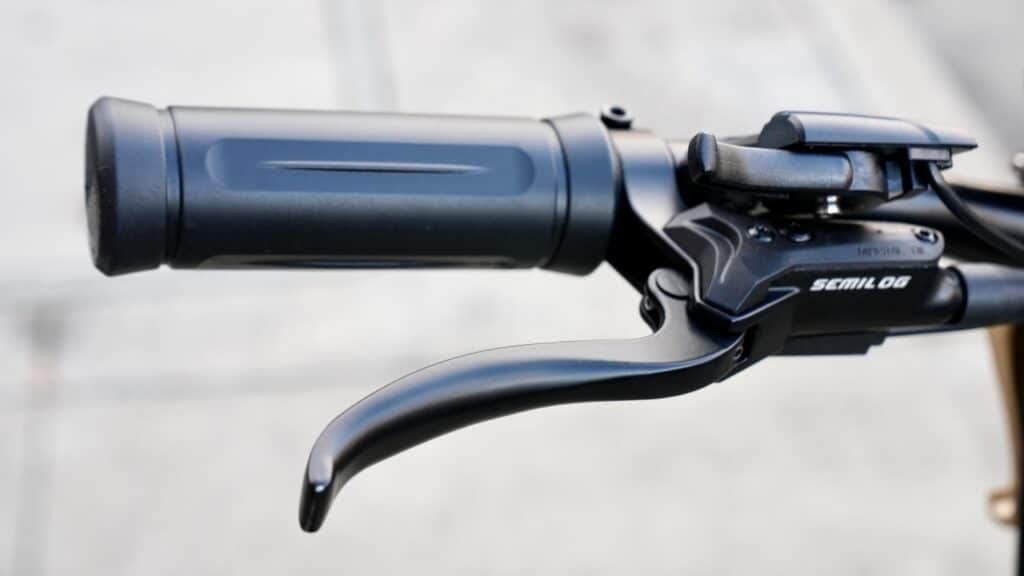 Circooter Cruiser Pro Review – Speed & Suspension for Less