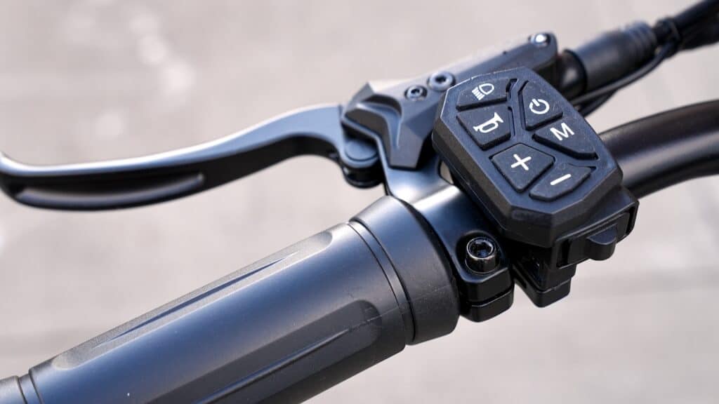 Circooter Cruiser Pro Review – Speed & Suspension for Less