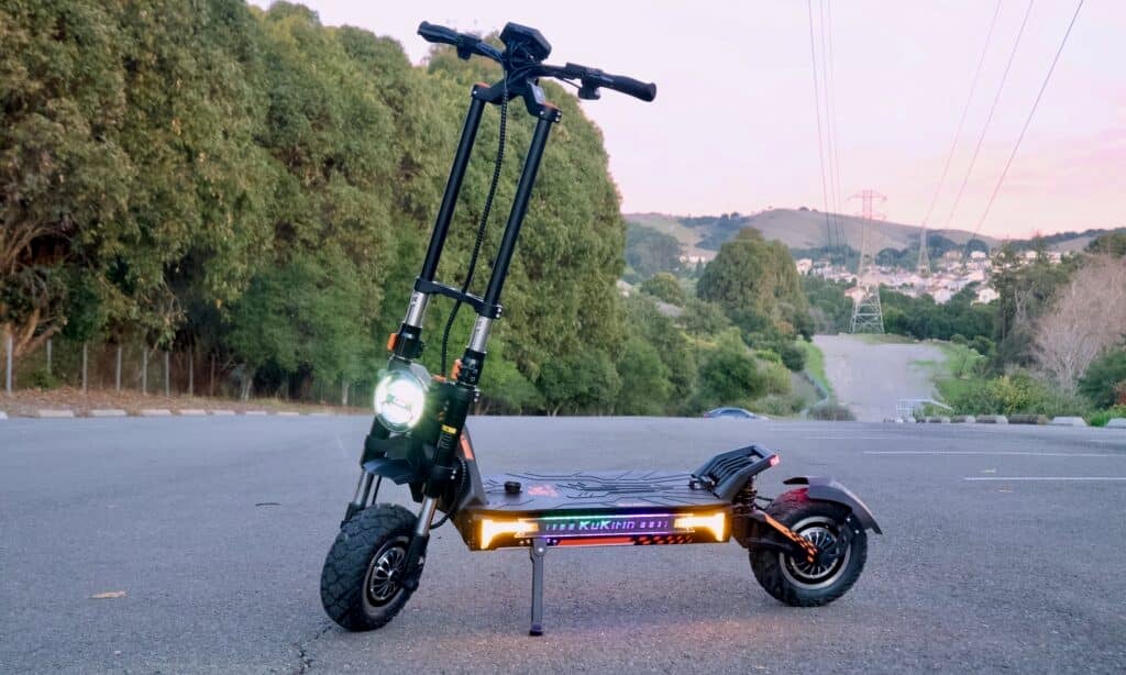 First Look at the Kukirin G4 Max – 40MPH & Big Dawg Approved